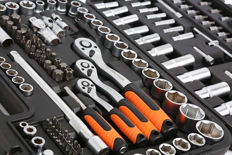 Winmax/171pcs 1/4",3/8"& 1/2" Dr. Socket Set