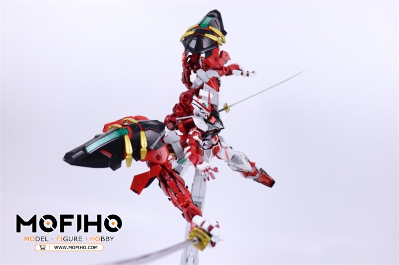 DABAN 8814 Astray Red Frame Powered Red 1/100 MG MBF-P02 SEED Astray R ...