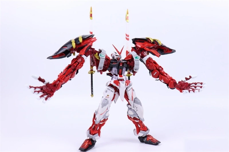 DABAN 8814 Astray Red Frame Powered Red 1/100 MG MBF-P02 SEED Astray R ...