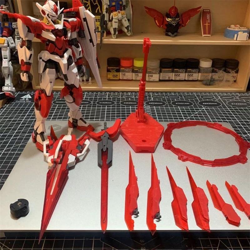 DABAN 6622 00 Gundam RED Qan [T] Full Saber 1/100 MG GNT-0000/FS Gundam