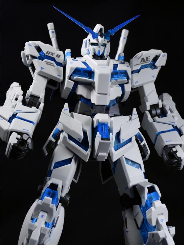 DABAN 6637 Unicorn Gundam OVA Blue Psycho Frame 1/100 MG RX-0 Gundam