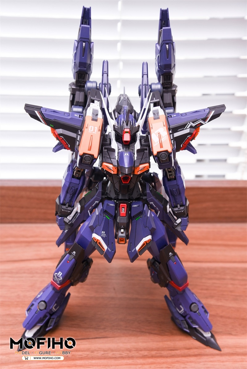 IN ERA + RULING 1/100 MG TYPE 01. FULL ARMED BATTLEMACHINE