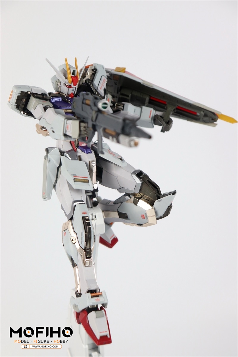 DABAN 8829 Sword Launcher Strike Gundam 1/100 MG GAT-X105