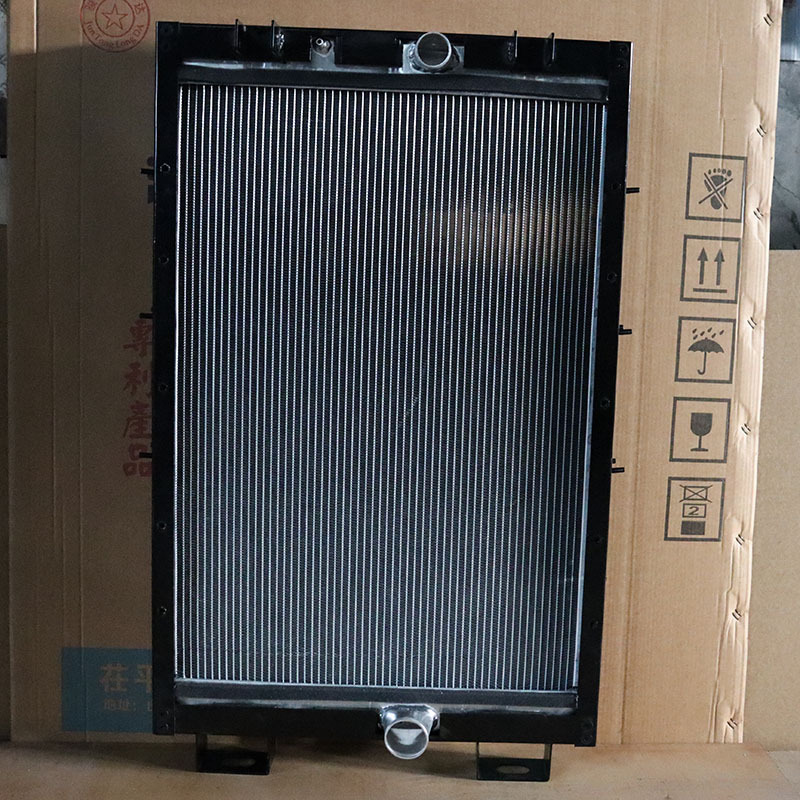 Bus parts/Bus Radiator Yutong Bus Water Tanks