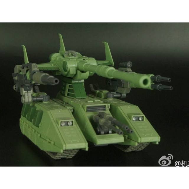 MOTORKING 1/100 MG ZEON TANK MAGELLA-ATTACK MODEL KIT GMK03