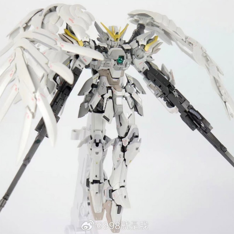 DABAN 1/100 MG WING ZERO PRELUDE 8827 MODEL KIT