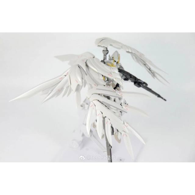 DABAN 1/100 MG WING ZERO PRELUDE 8827 MODEL KIT
