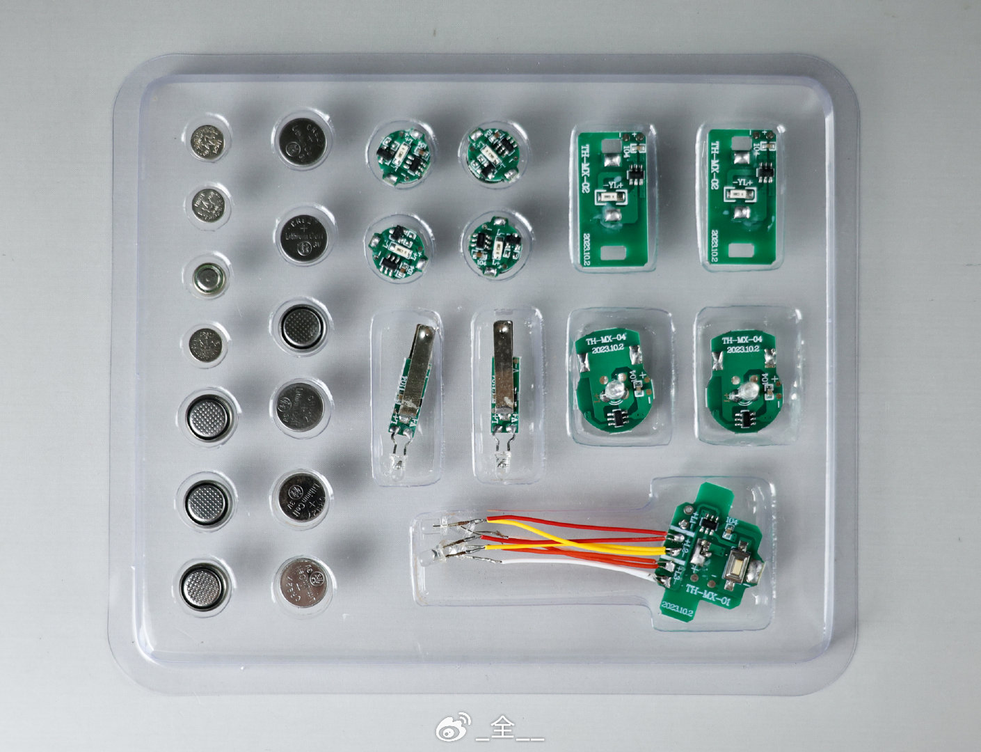 FANGDAJING 1/35 JUMBO GRADE RX78 MODEL KIT