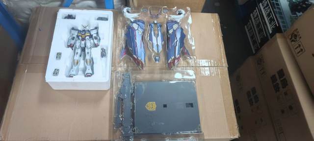 Metal Build 1/100 X1 Robot Model Figure