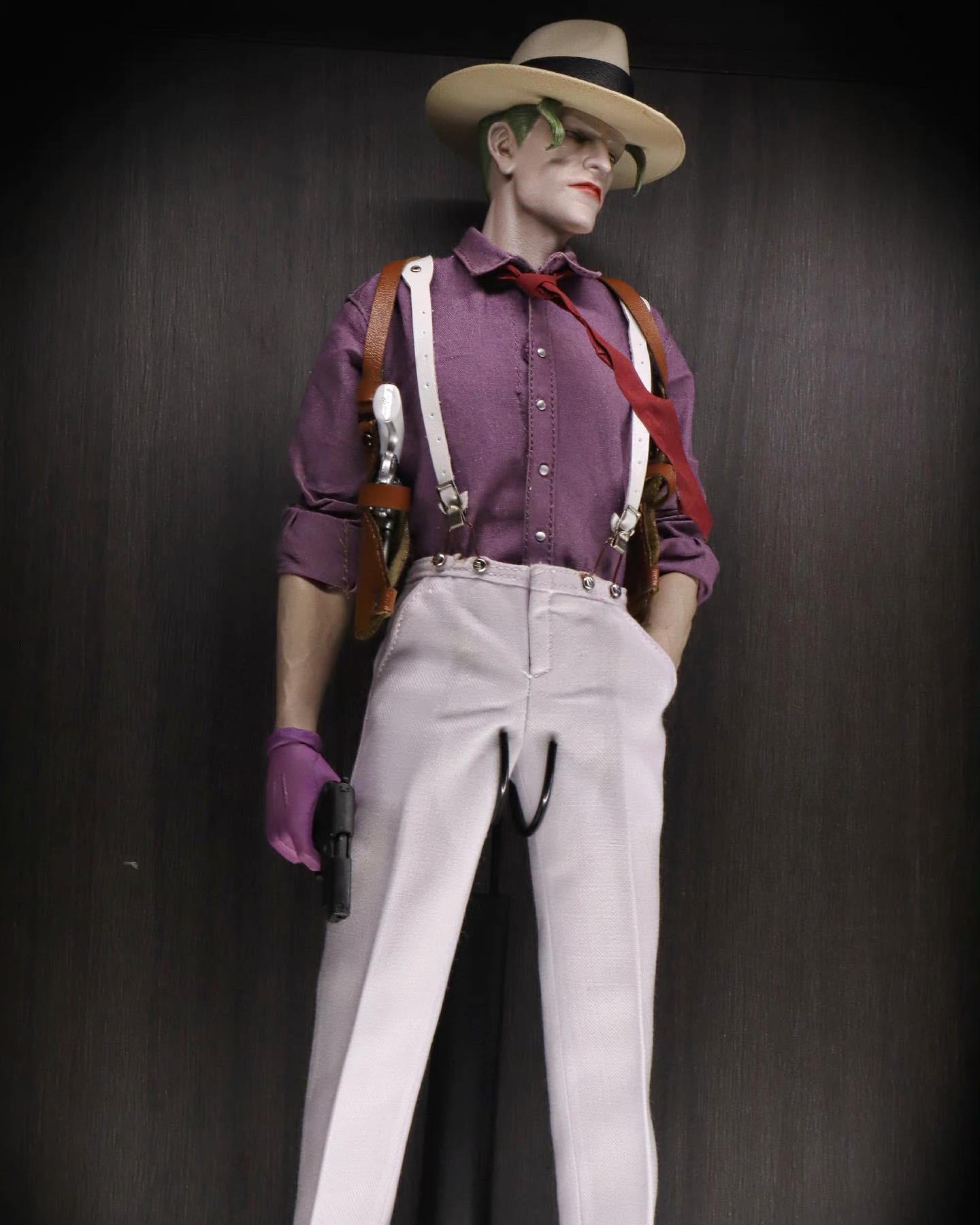 Batman/Catwoman: The Joker 1/6th Scale Action Figure