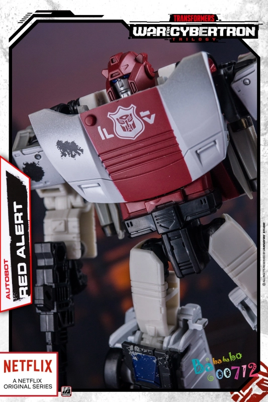 HASBRO WFC-13 AUTOBOT RED ALERT NETFLIX EDITION | TRANSFORMERS ...