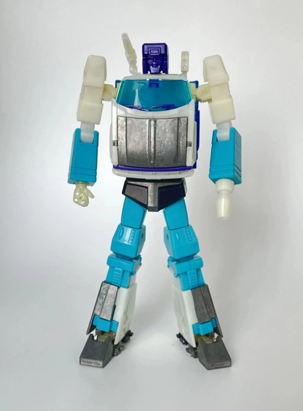 Pre-order 4th Party Trailbreaker MP56 KO Version MP Scale