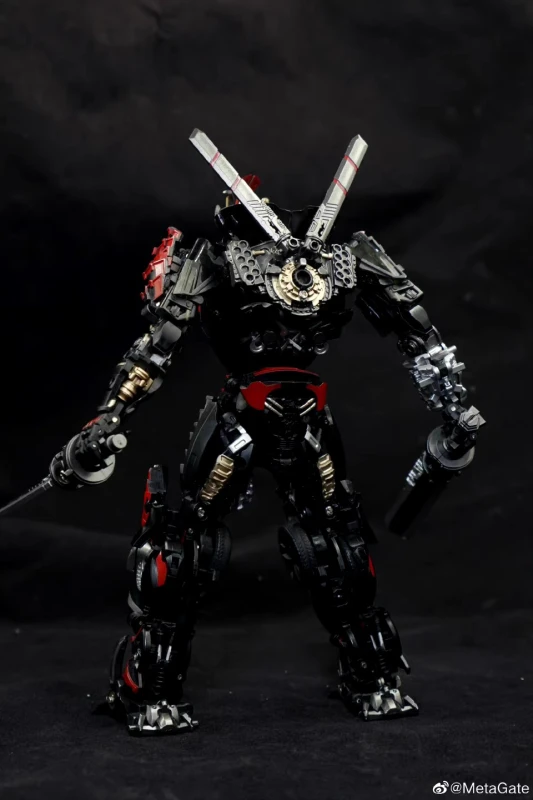 MetaGate G01B Haiku Drift Black version Action Figure
