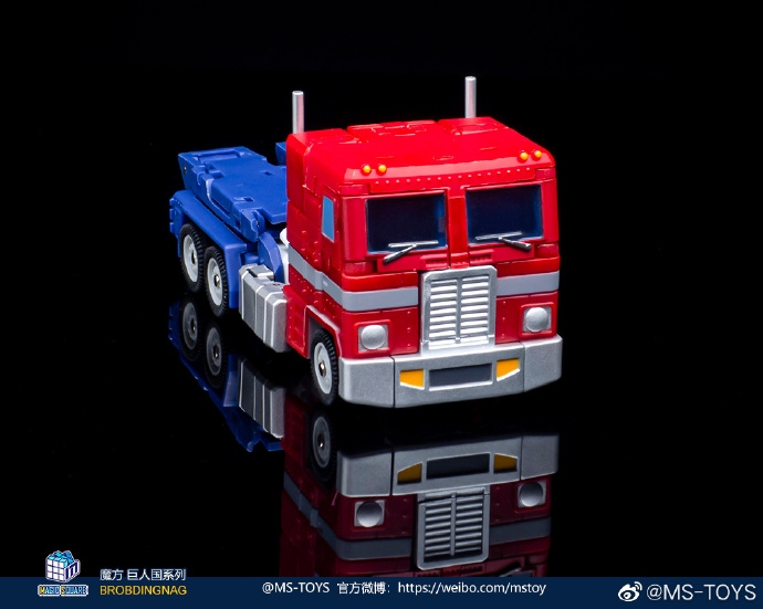Pre-order Magic Square MS-B46E Optimus Prime mini Transform Robot ...