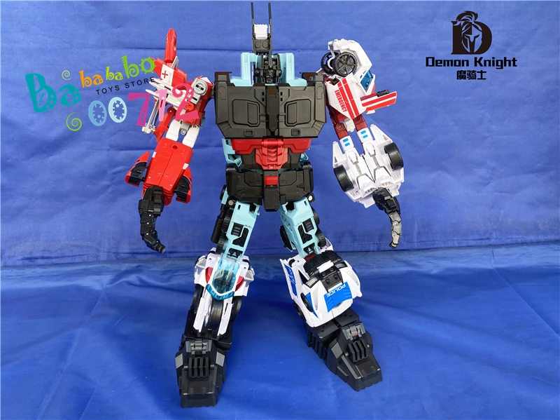 Demon Knight DK05 Oversize Defensor Combiner Toy Set A Trunk