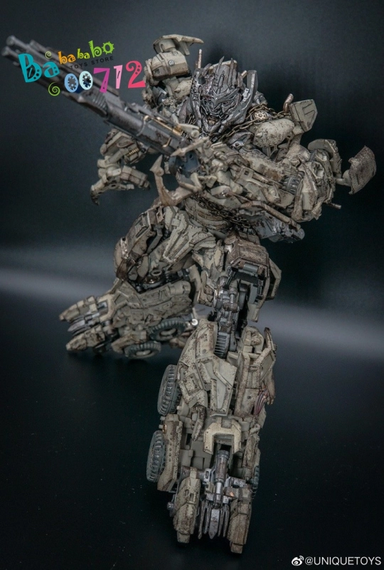 Unique Toys R-05 Desperado Megatron Battle Desert color Damaged Version