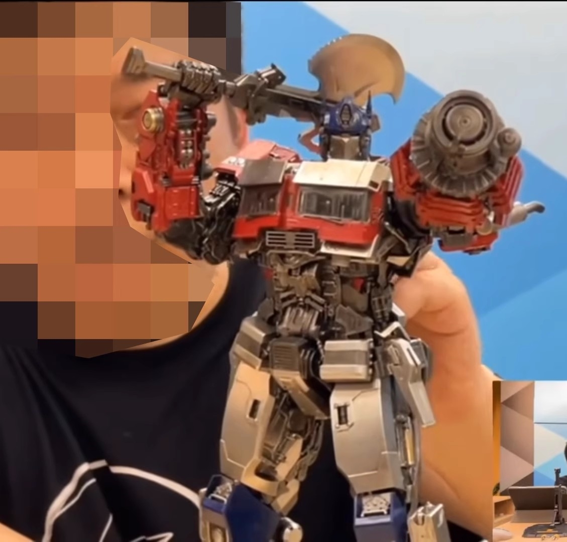 Pre-order Threezero 3A DLX RISE OF THE BEASTS Optimus Prime ...