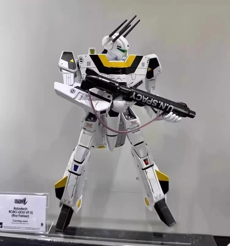 Pre-order Threezero 3A ROBOTECH ROBO-DOU VF-1S Roy Focker