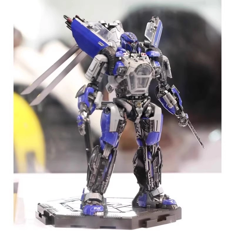 Pre-order Trumpeter Transformers Bumblebee Bouncing Balls Airplane ...