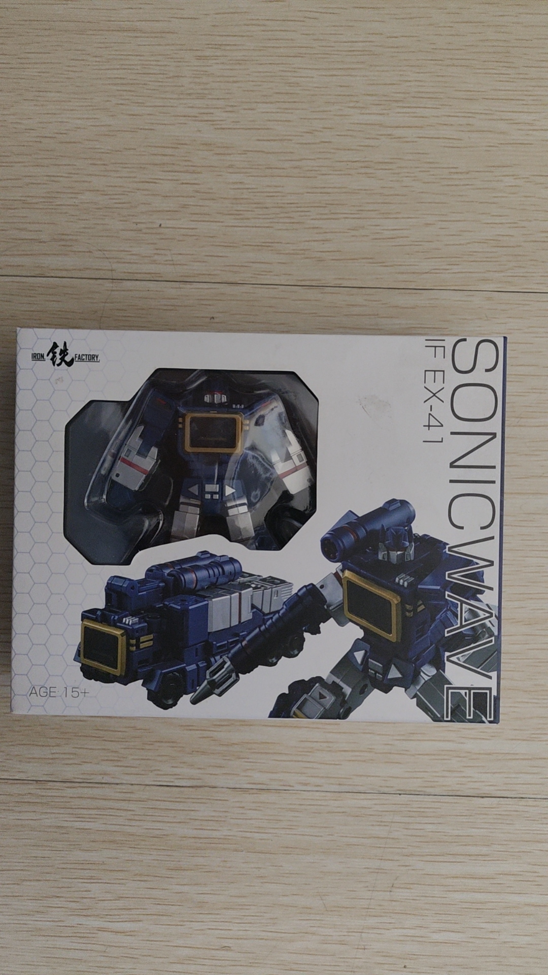 Iron Factory EX41 Sonicwave Soundwave mini action figure in stock just one