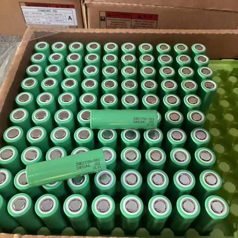 SDI 5000mAh 3.7V NMC 21700 Cylindrical Rechargeable Lithium Ion Battery