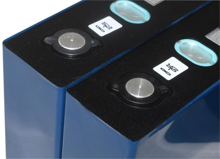 CALB 100Ah 3.2V LiFePO4 Prismatic Rechargeable Lithium Ion Battery