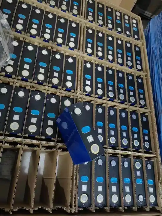 GOTION 105Ah 3.2V LiFePo4 Prismatic Rechargeable Lithium Ion Battery