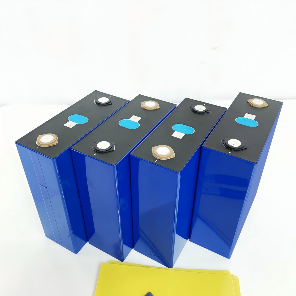 EVE 304Ah 3.2V LiFePo4 Prismatic Rechargeable Lithium Ion Battery