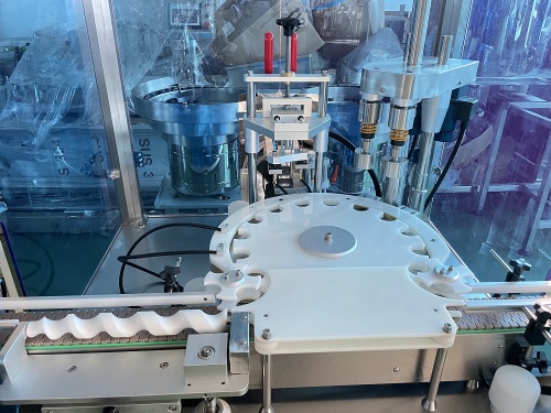 High Speed Rotary Type Bottle Capping Machine With Twin Capping Heads ...