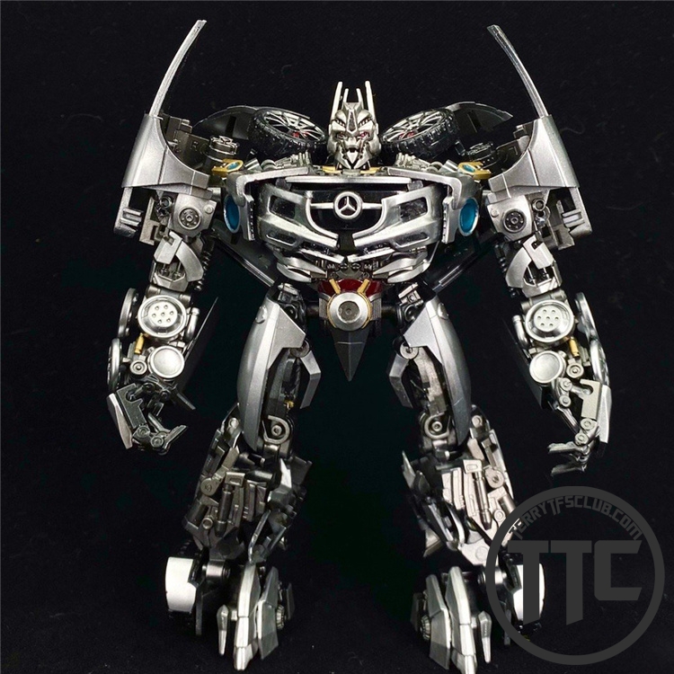 Cyber Era CE-03 Oversized Toy-Lab Soundwave DOTM