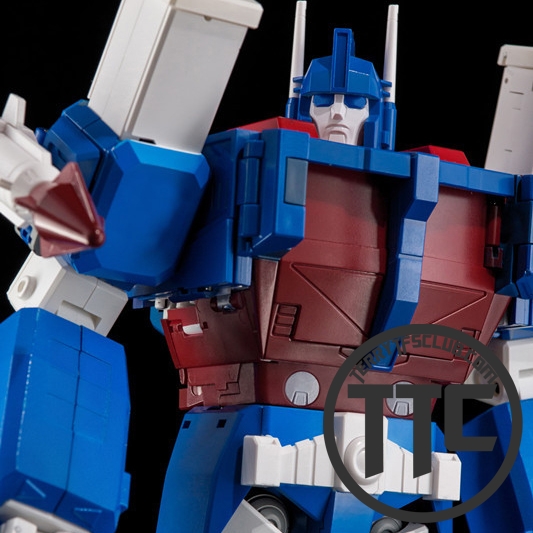 X-Transbots MX-22 Commander Stack Ultra Magnus