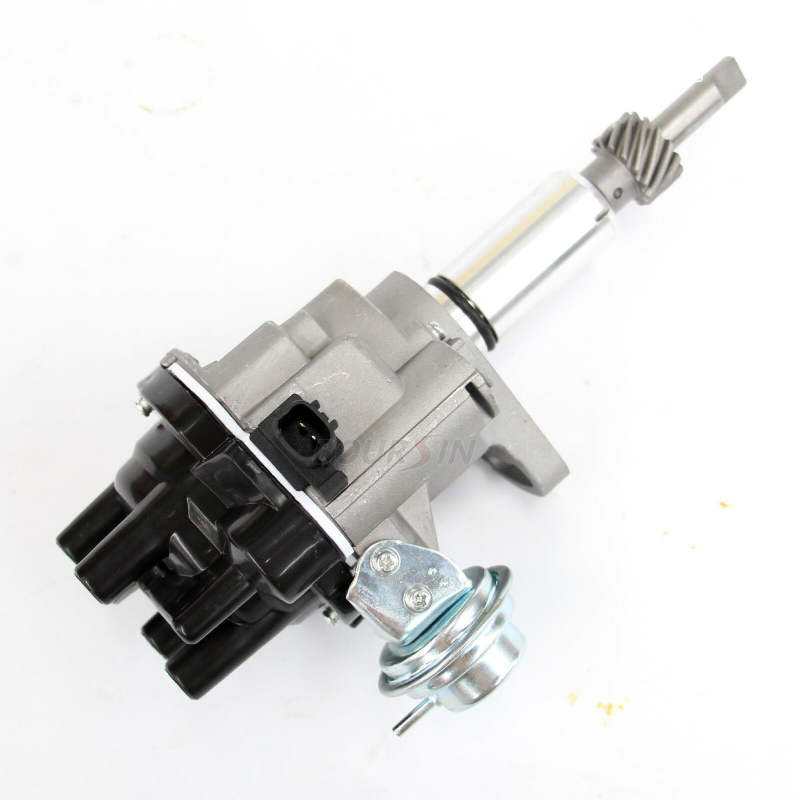 Engine Ignition Distributor for Nissan K21 Forklift Truck 22100-FU410 ...