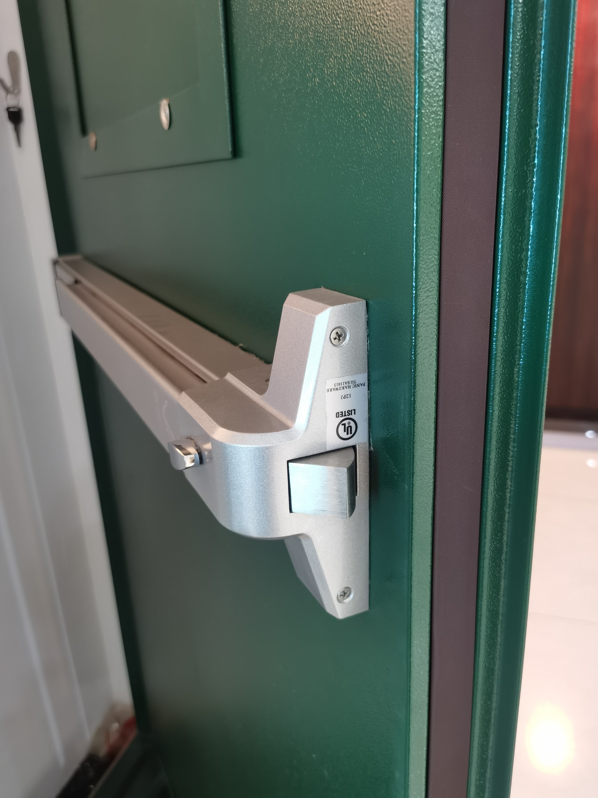 UL listed 120 Mins fire rated steel doors with panic bar and trim ...