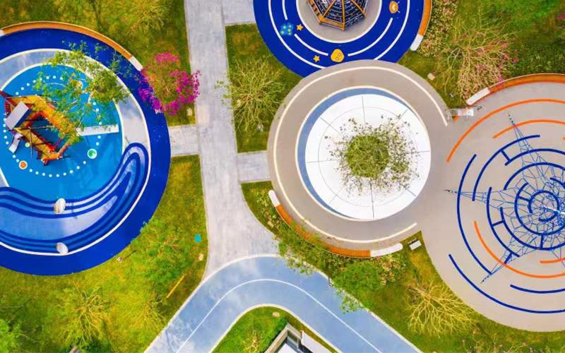 Advantages of using EPDM in amusement parks and trails
