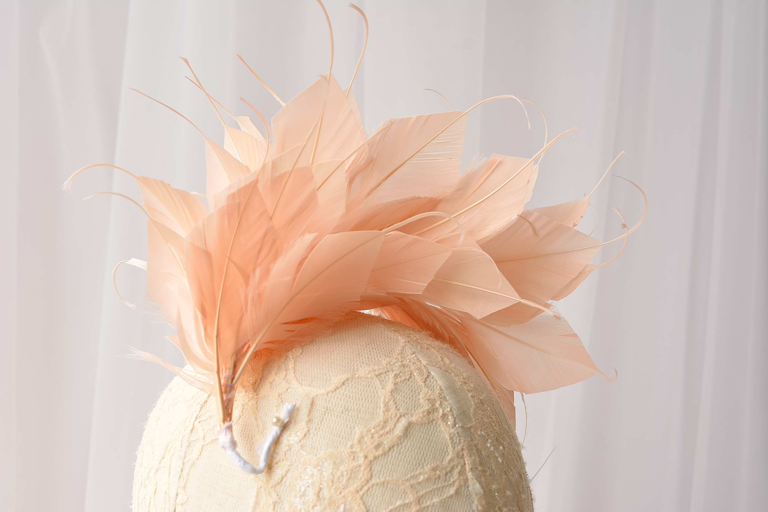 RM1706 Feather Mount Goose Feather Millinery Fascinators Hat Handcraft ...