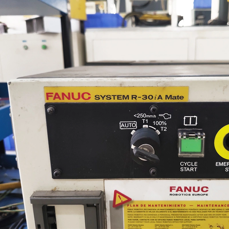 A05B-2551-B260 FANUC SYSTEM R-30IA MATE Robotics Controller