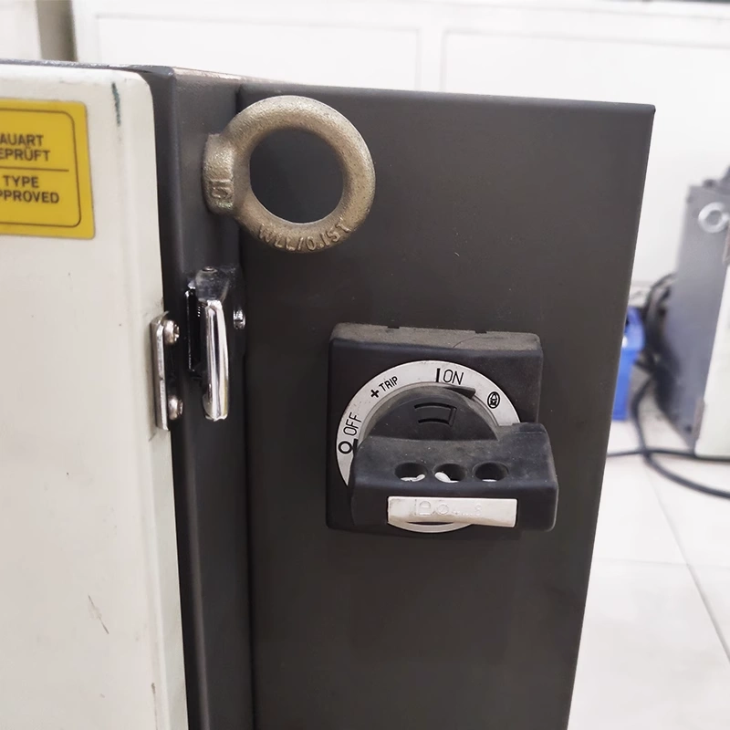 A05B-2551-B260 FANUC SYSTEM R-30IA MATE Robotics Controller