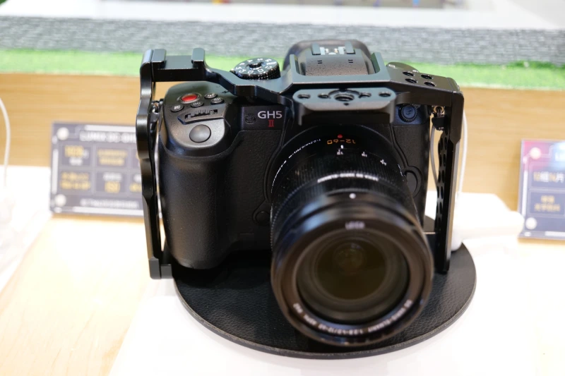 NICEYRIG GH5S GH5 Camera Cage with Cold Shoe NATO Rail for Panasonic ...