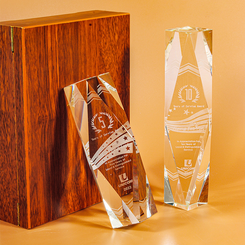 custom laser engraving hourglass crystal awards glass trophies