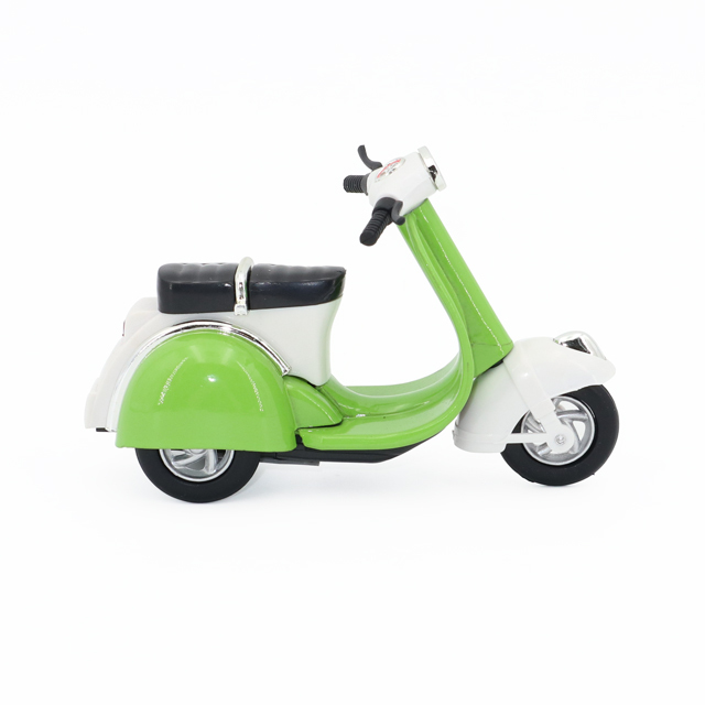 1:43 Mini scooter toy with music,light and pull back, diecast scooter toy
