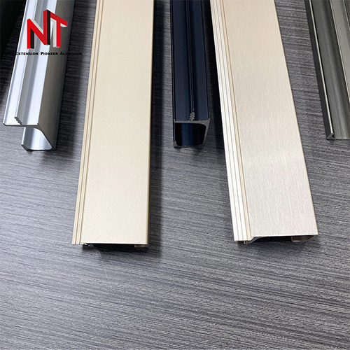 Wardrobe aluminium profile