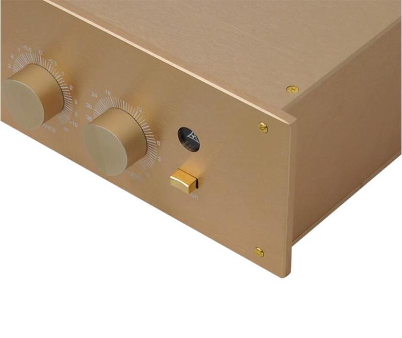 Reference FM Acoustics FM266 Golden All-Aluminum Power Amplifier ...