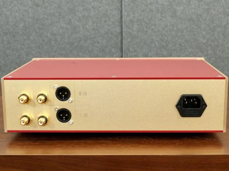 Finished Ultra low distortion Class A preamplifier Refer to Sugden SDA-1 circuit