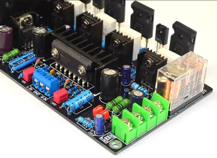 IRF240 + IRF9240 Separate Field-effect transistor + UPC2581V Push tube 120W+120W class AB ...