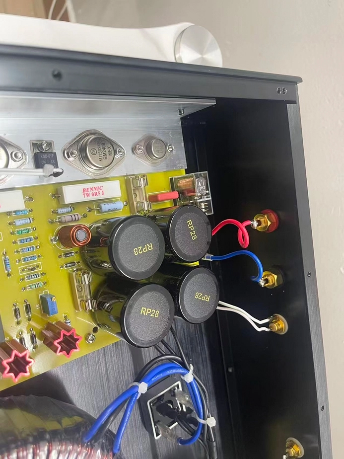 New Refer to Classic Swiss FM300A circuit 80W*2 stereo HiFi power amplifier