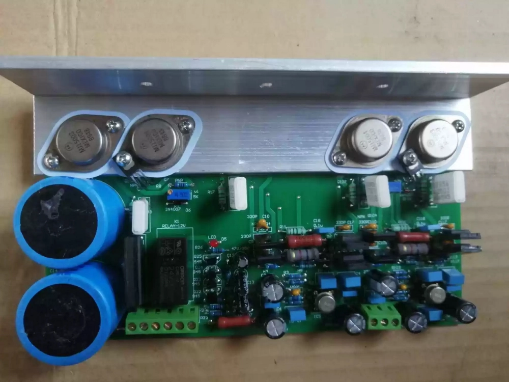 Imitating MBL OPA445 promoting three-stage transistor Audiophile stereo 100W*2 amplifier board
