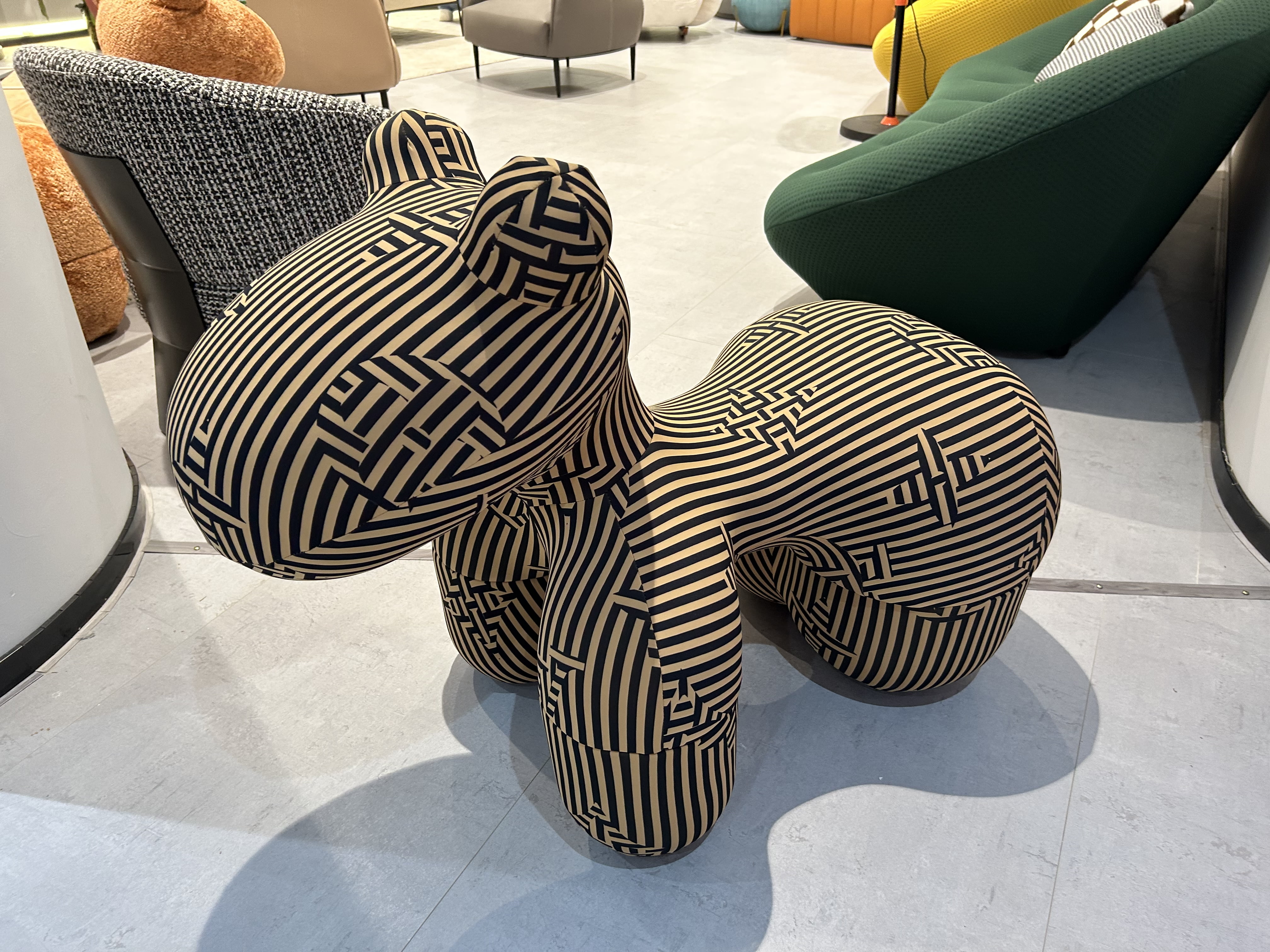 Eero Pony Chair