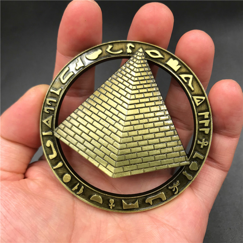 custom vintage die cast magnet Pyramid