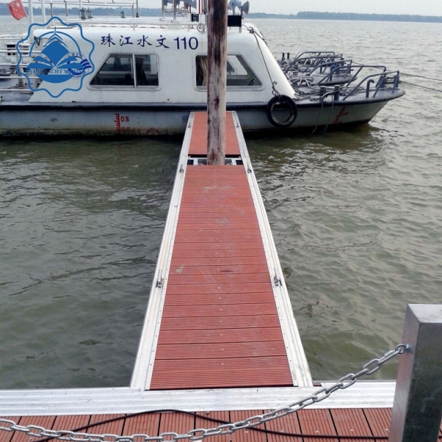 OEM Rotational Pontoon Modular Pontoon Dock
