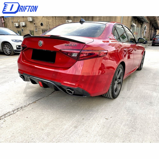 Carbon Fiber Rear Diffuser With Light For Alfa Romeo Giulia Base Ti ...